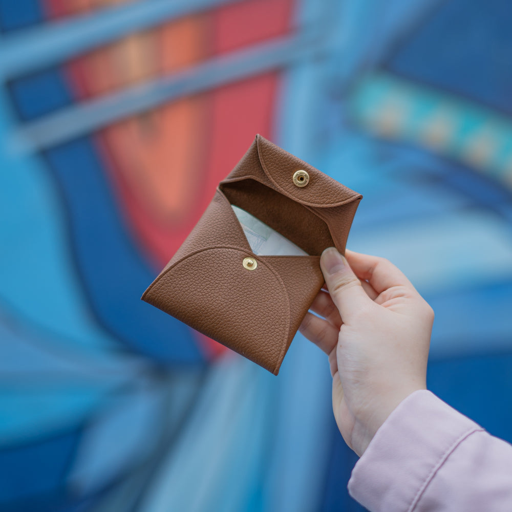 Snap Pouch - Fox Brown